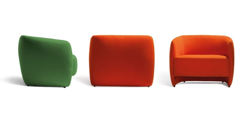 Poltrona in tessuto con braccioli PLUM 565 - Capdell