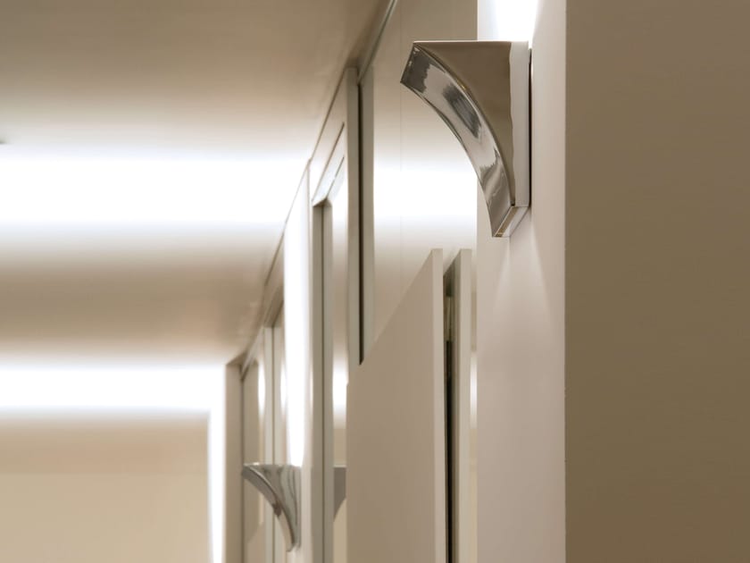 POCHETTE UP/DOWN Wall light By Flos | design Rodolfo Dordoni