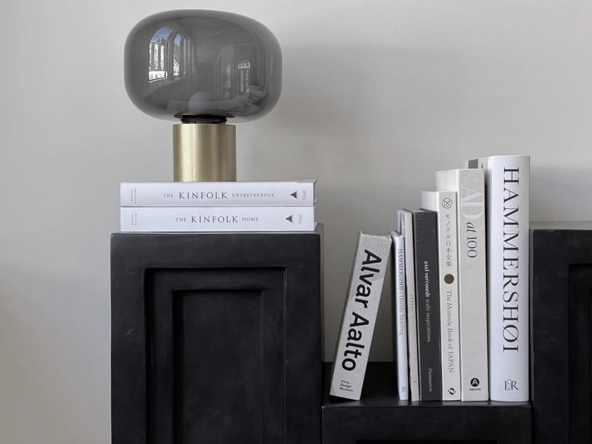 PODIUM MEDIO Fiber-reinforced concrete pedestal By 101 Copenhagen ...