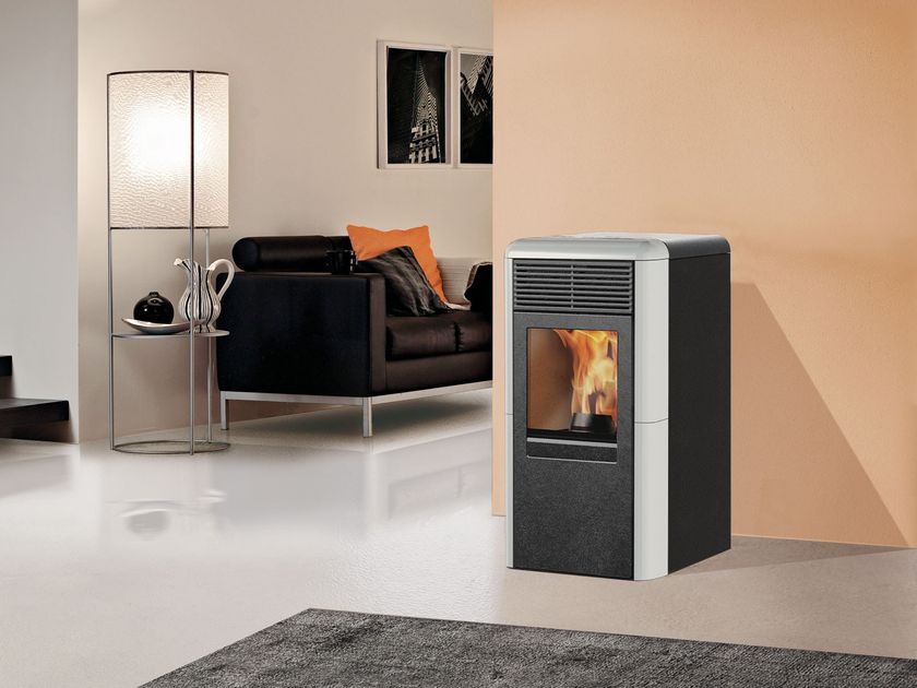POINT2 Stufa a pellet classe A+ By ITALIANA CAMINI