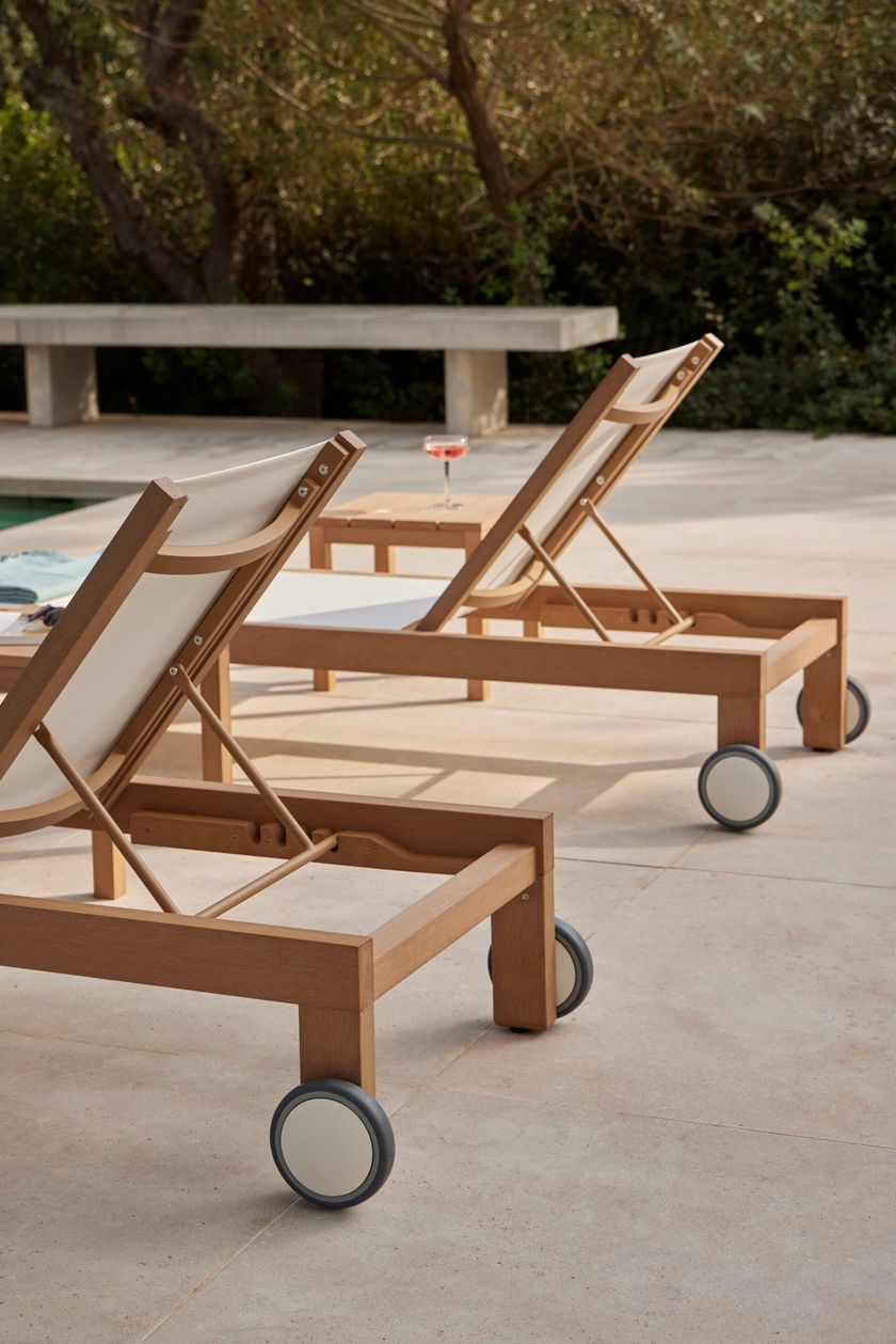 KAHN Sun lounger By POINT