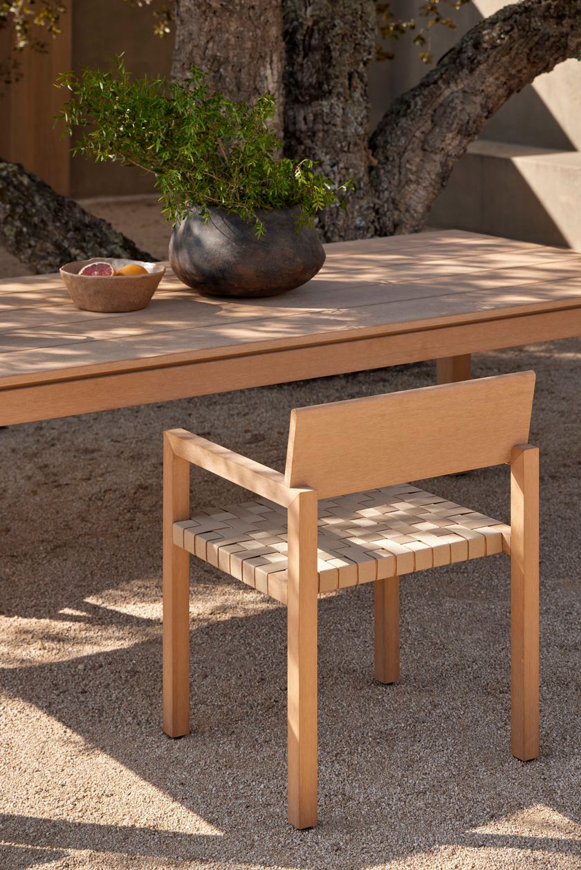 KUBIK Table By POINT