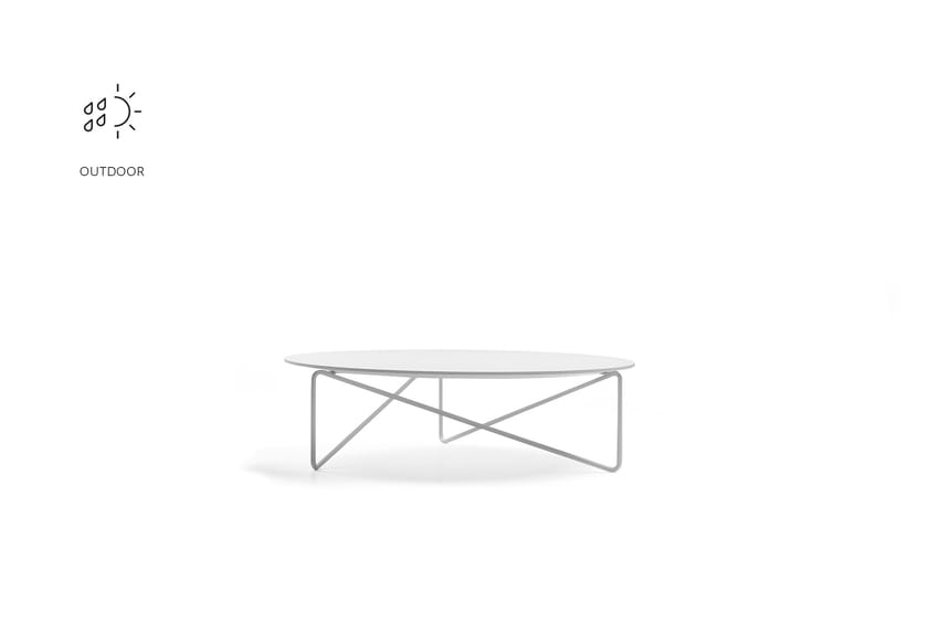 POLYGON Round garden side table By Prostoria | design Numen / For Use