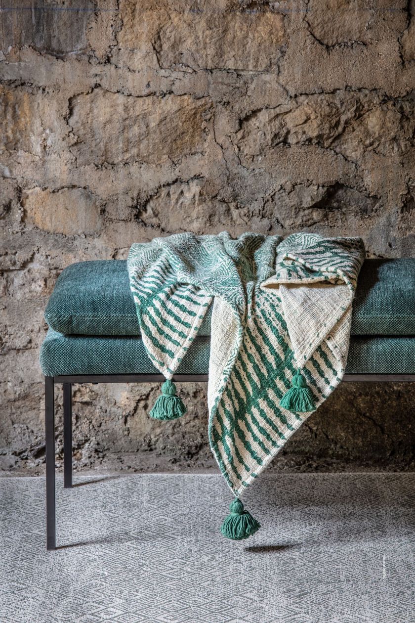 GALLET Bench By POMAX