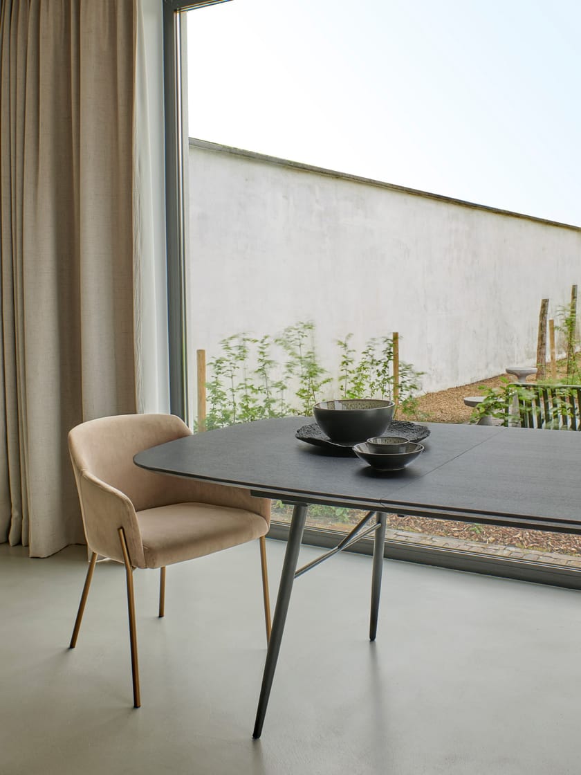 LOUISE Chair By POMAX