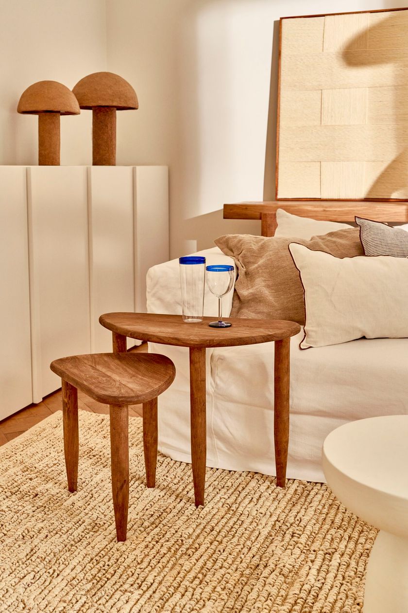 TIERRA Handmade paper table lamp By POMAX