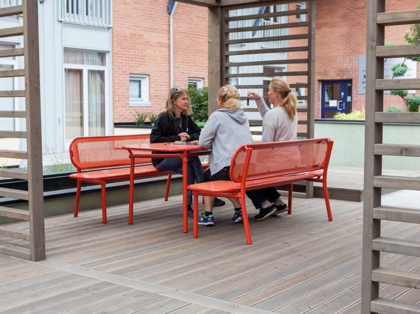 POP SEAT | Bench with back By VESTRE