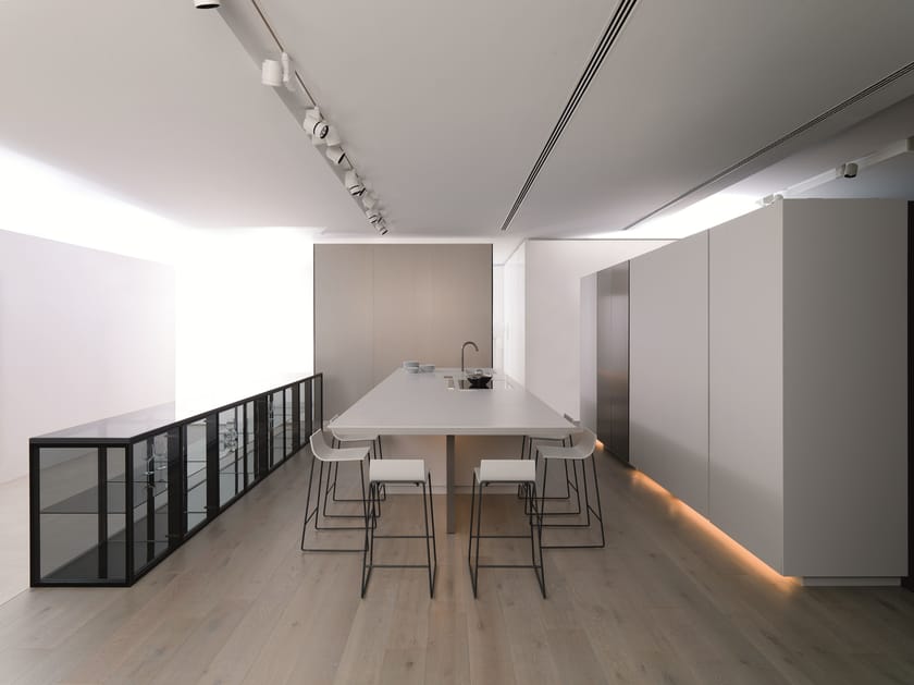 Krion® fitted kitchen PREMIUM KRION By Gamadecor design Ramón Esteve