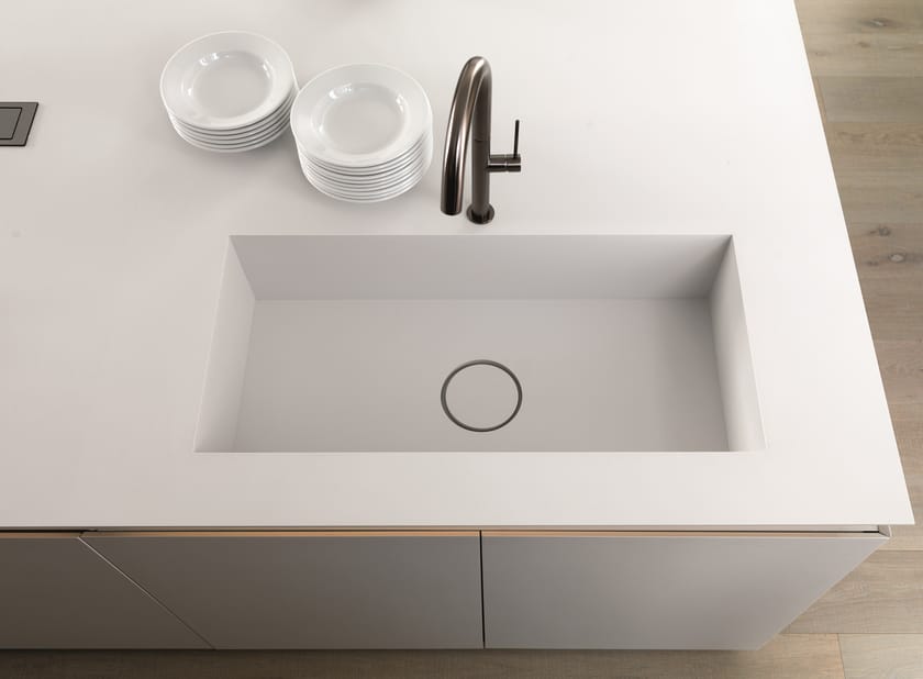 Krion® fitted kitchen PREMIUM KRION By Gamadecor design Ramón Esteve