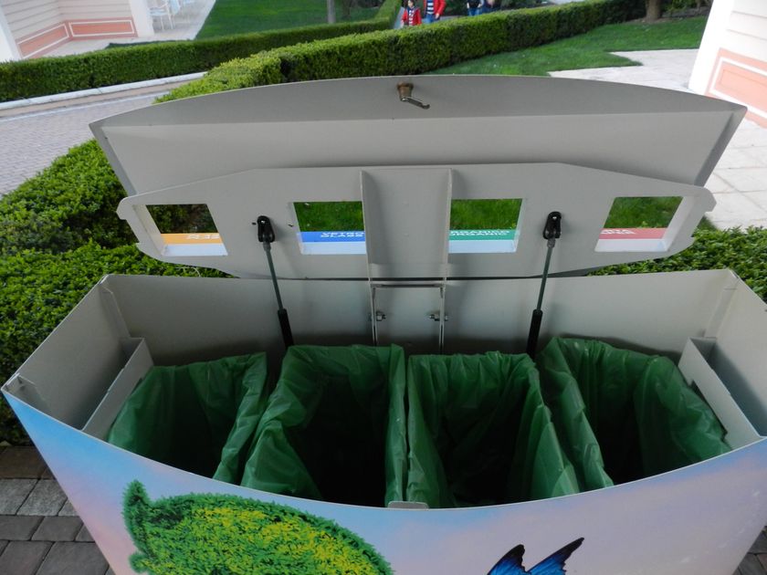 PREZZEMOLO Litter bin By Manufatti Viscio