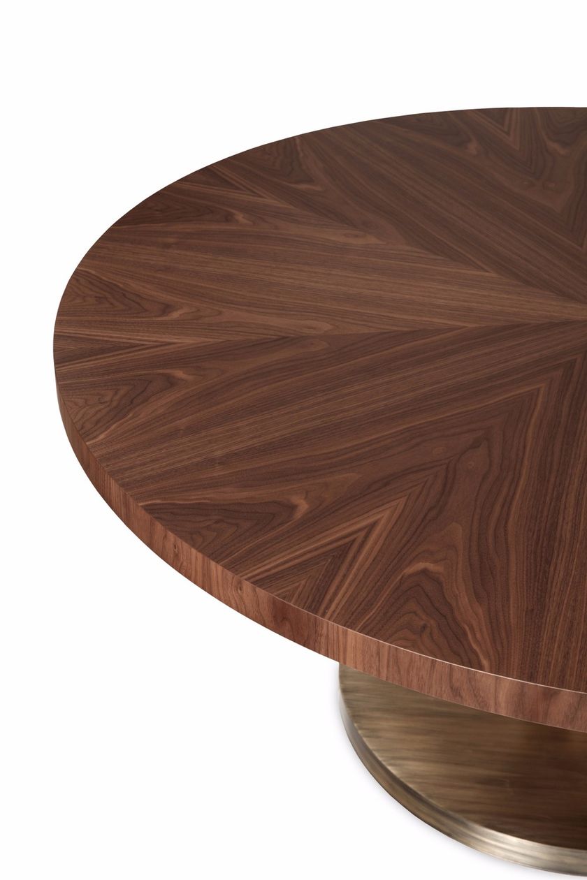 PRIMITIVE | Round table By Ginger & Jagger