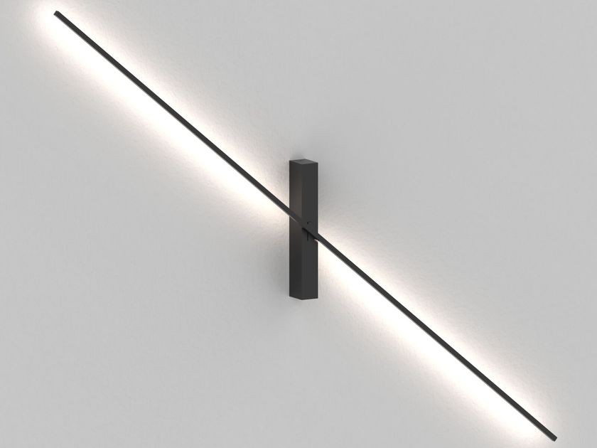 JUST BLACK LINE ADJUSTABLE 壁灯 By PROLICHT