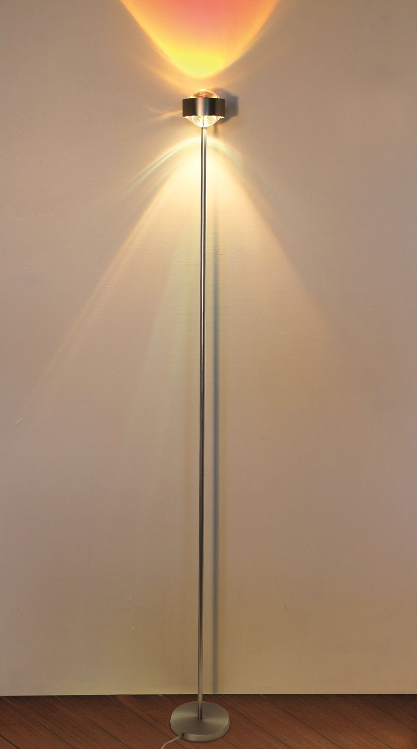 PUK EYE Lampadaire en métal By Top Light | design Rolf Ziel