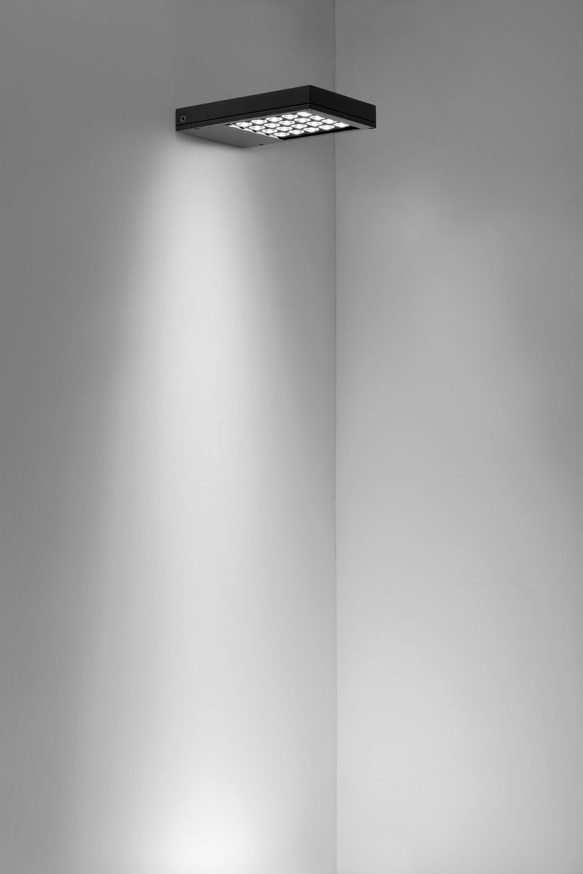 BOOK LED die cast aluminium Outdoor floodlight By PUK