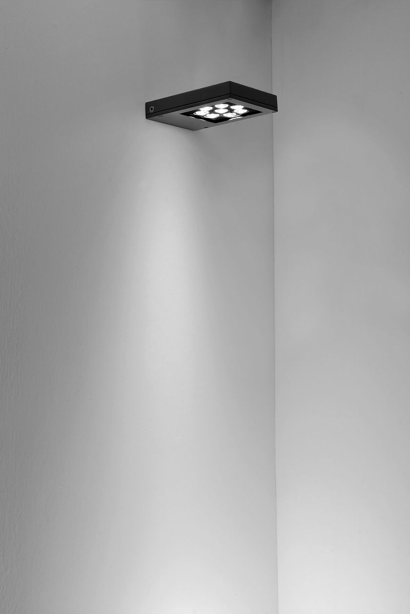 BOOK LED die cast aluminium Outdoor floodlight By PUK