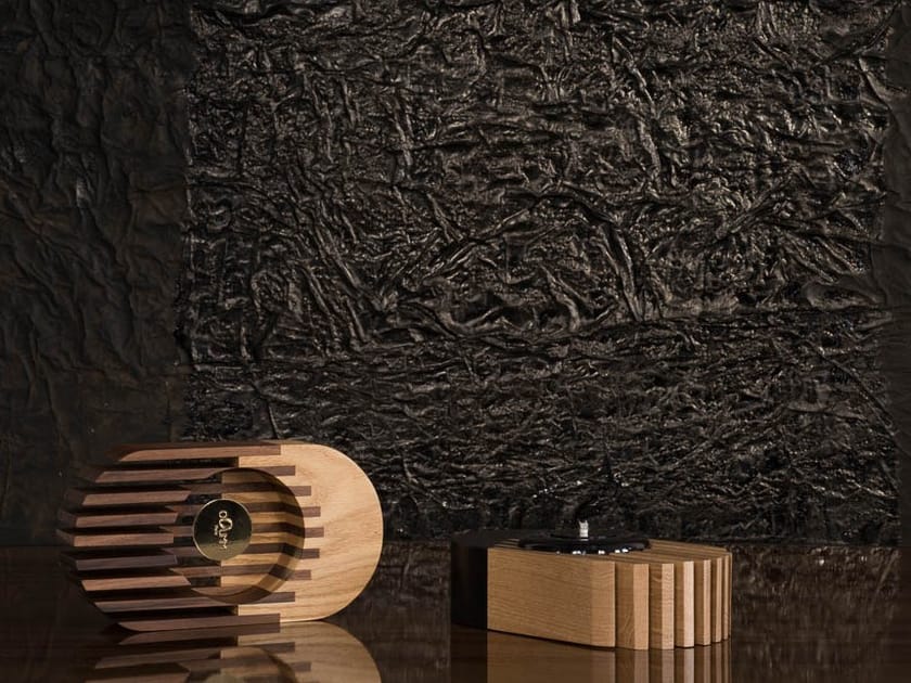 Wooden candle holder PYXIS By Ooumm design Dan Yeffet