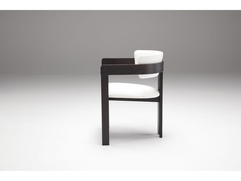 INES 椅子 By Pacini & Cappellini