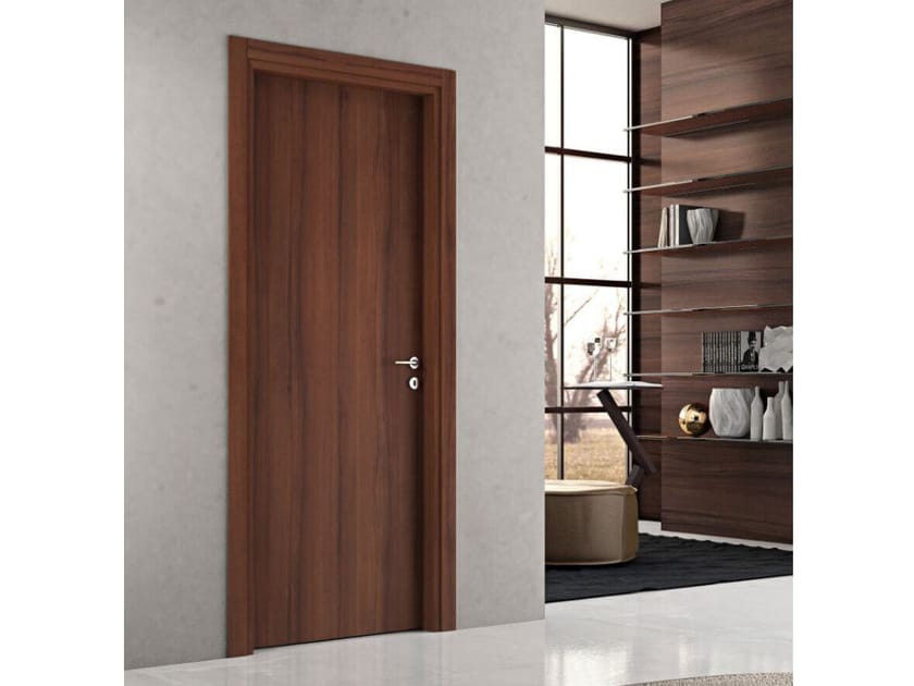LINEA Puerta batiente de madera By Pail Serramenti