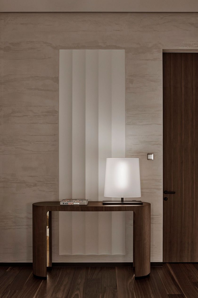 LUNA LUX Console table By Panoptikum Collections