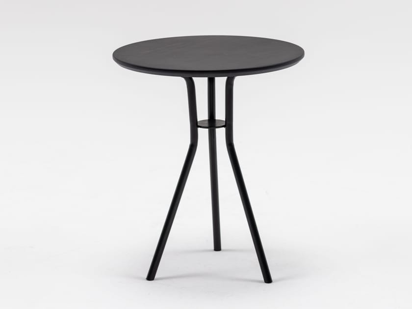 MOI Coffee table By Papell Design