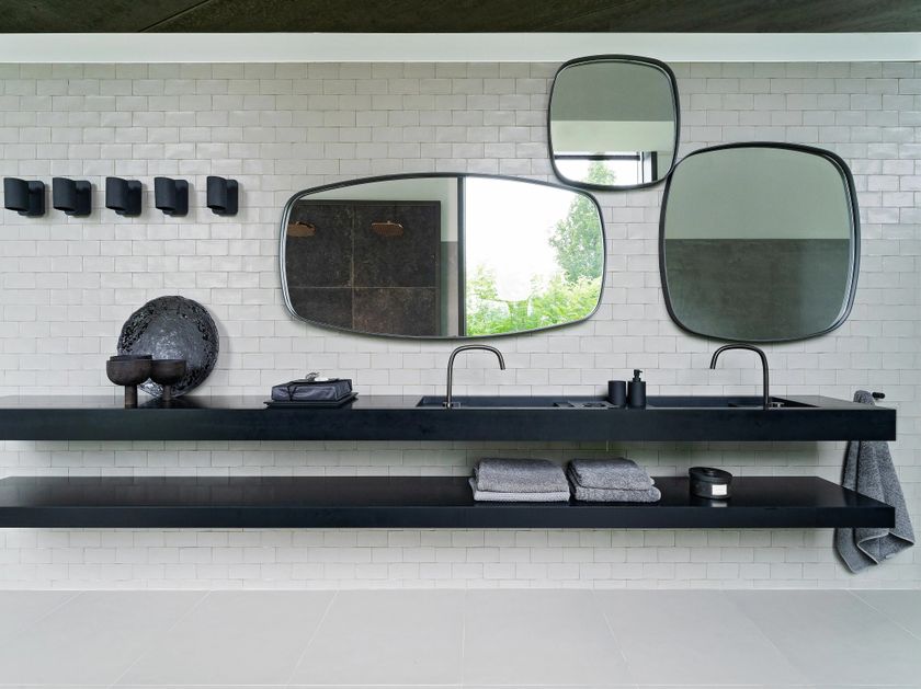KEKKE LIVING Square wall-mounted mirror By Piet Boon | design Piet Boon