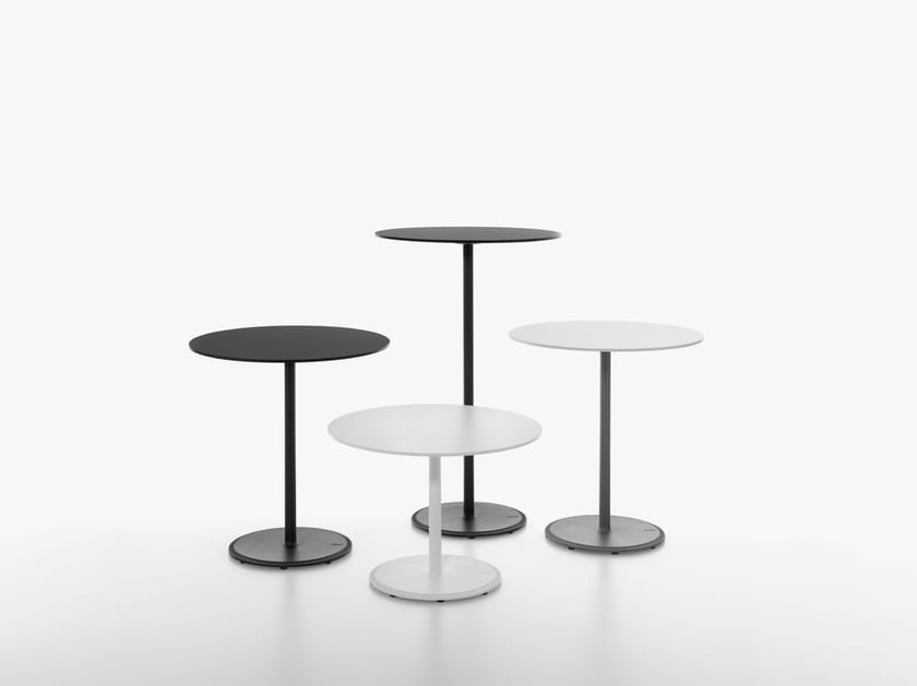 BON Table By Plank | design Cisotti + Laube
