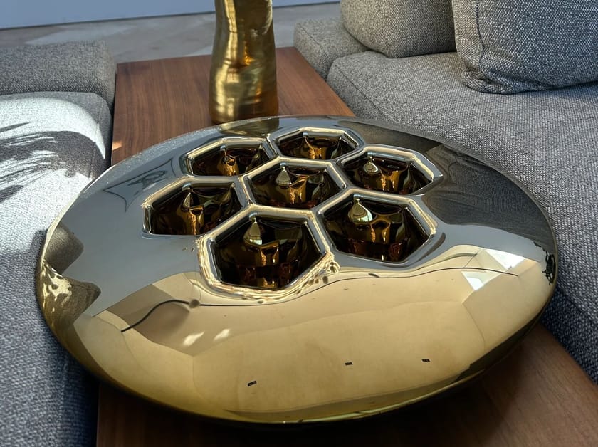 CELLS Glass centerpiece By PlusObject