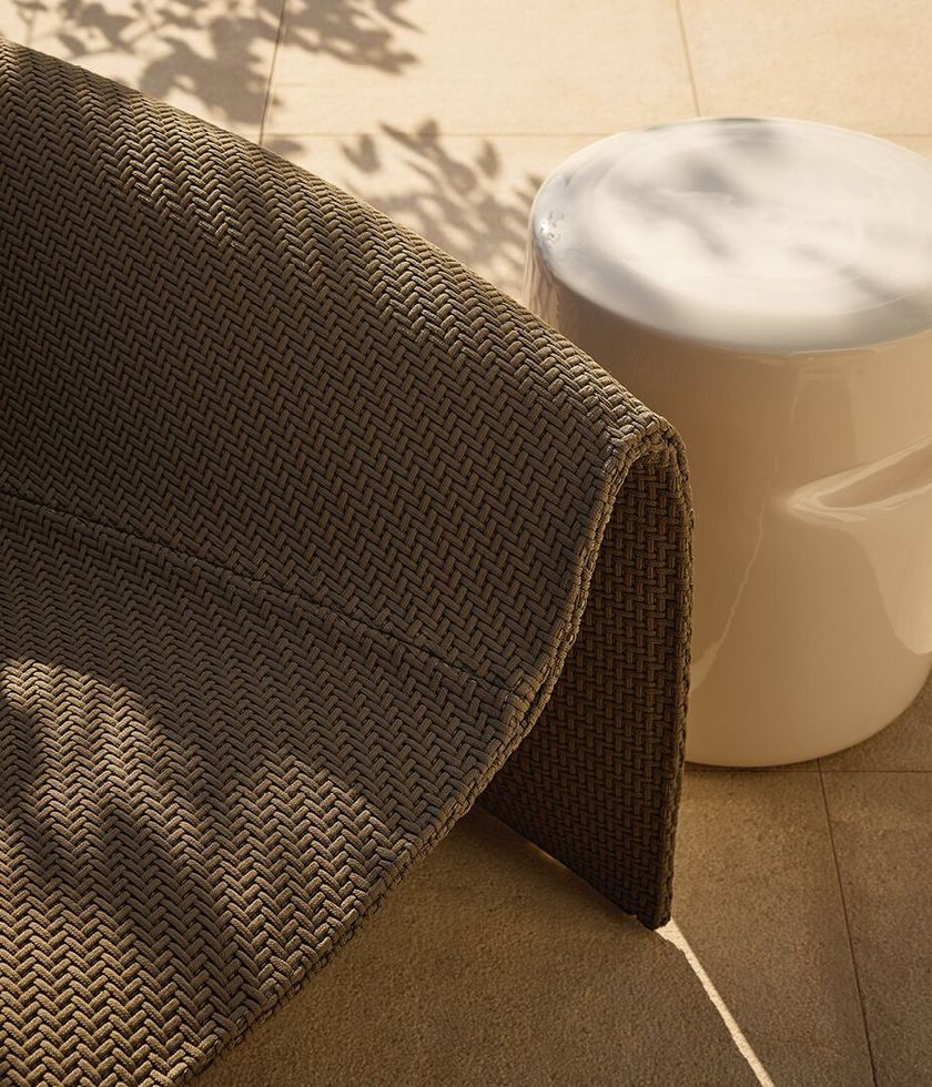 LE CLUB Garden armchair By Poliform