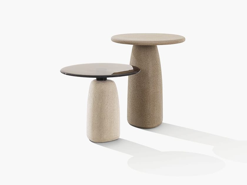 STRATA Round garden side table By Poliform