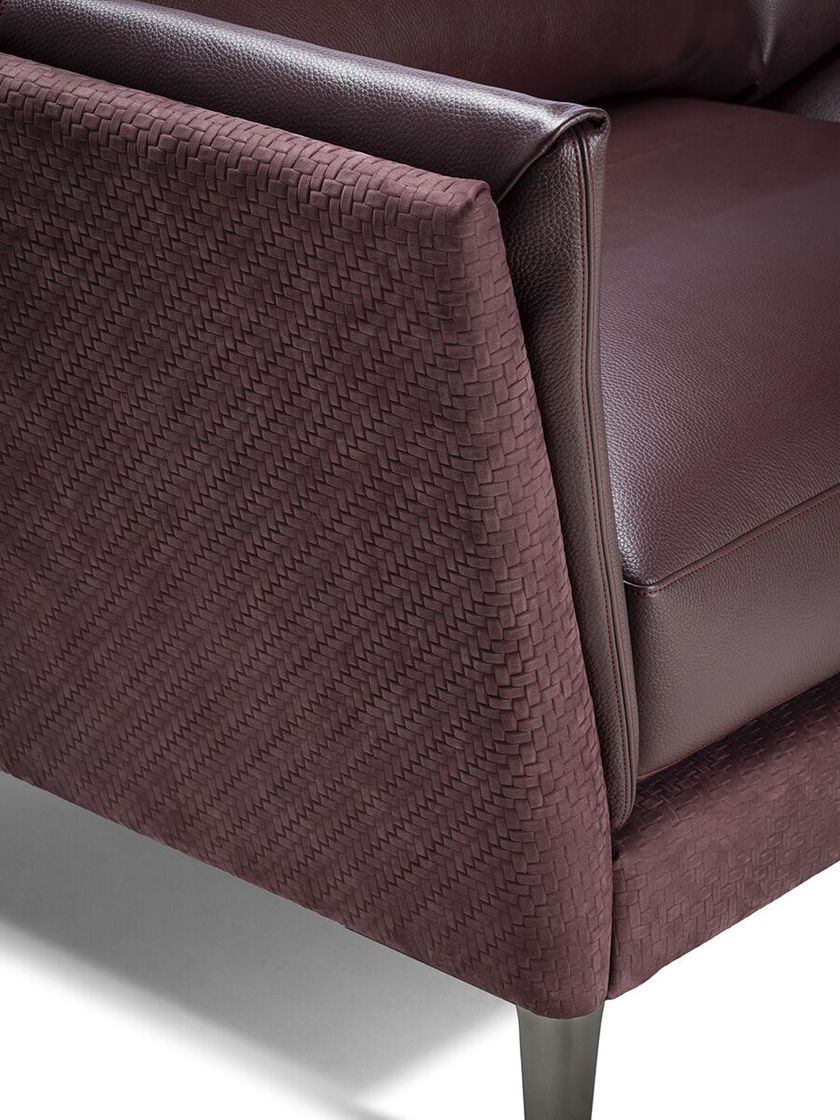 BRETAGNE GRAN COMFORT Leather sofa By Poltrona Frau