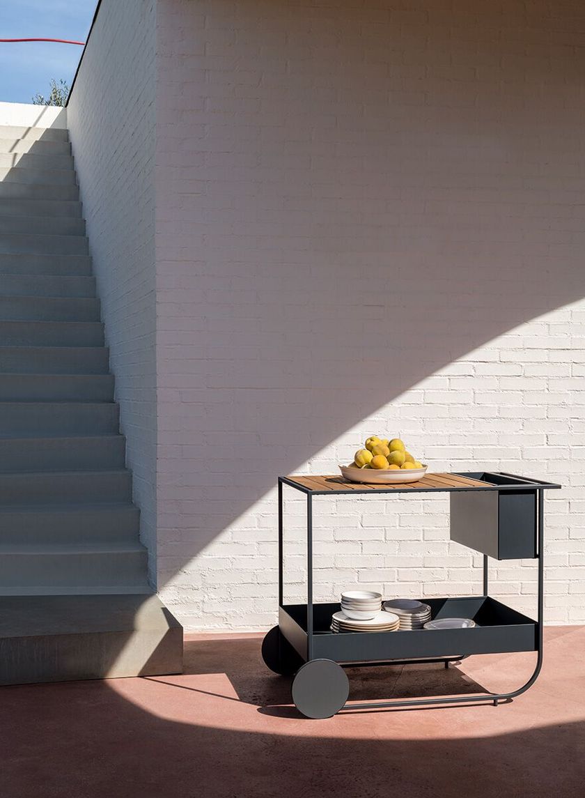 BUTLER 892 Metal garden trolley By Potocco | design Bernhardt & Vella