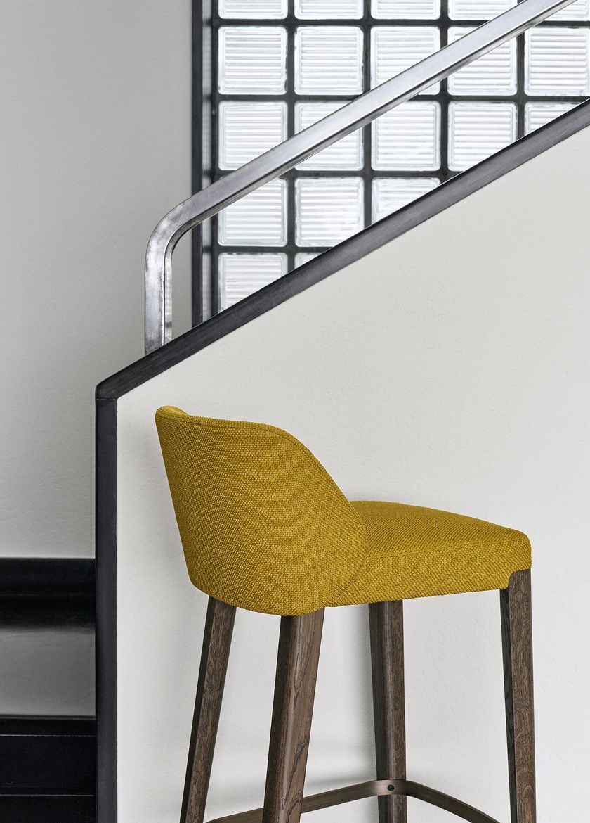 CONCHA 905/A High fabric stool with back and footrest By Potocco ...