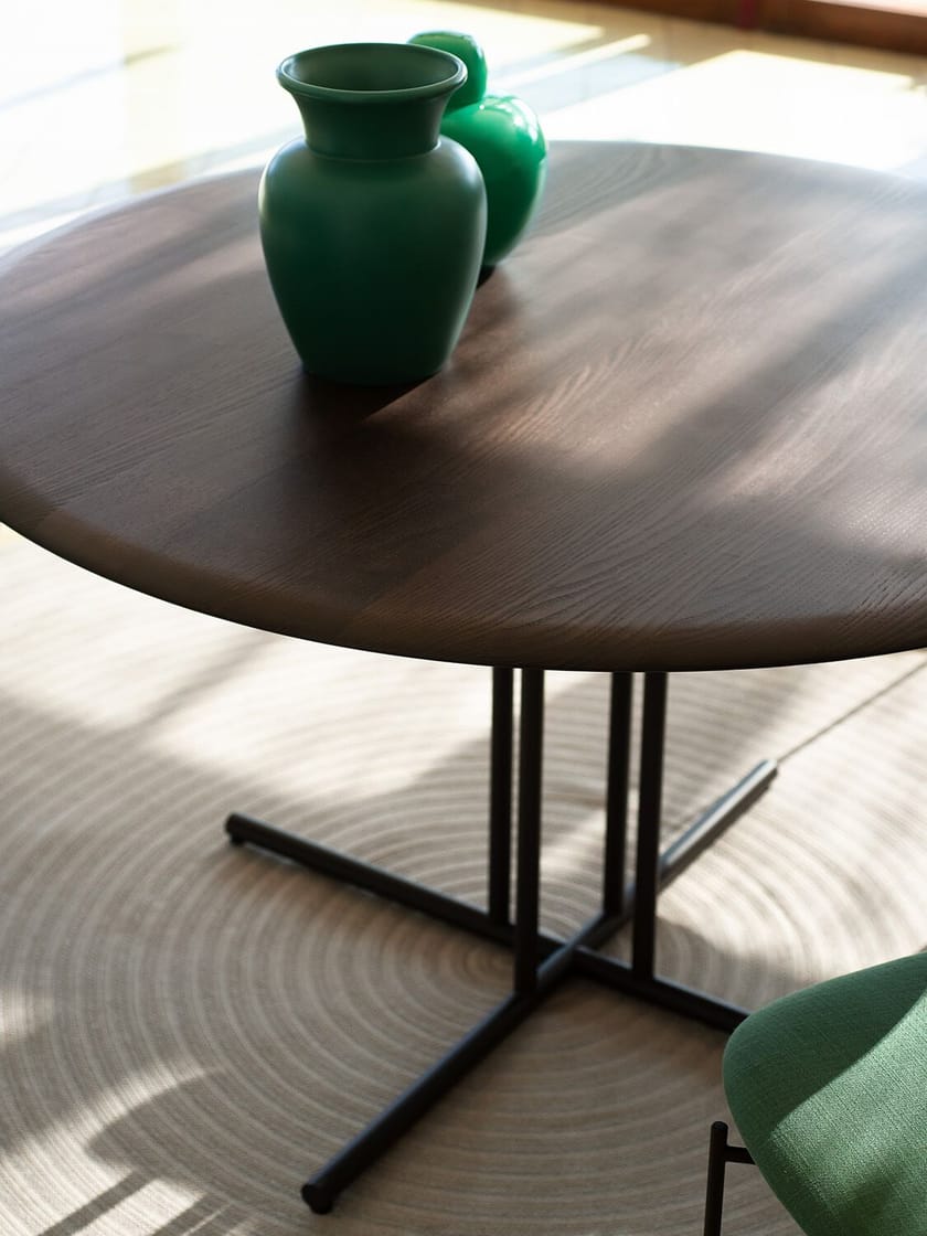 GRAPHIC 955/TGC Table By Potocco