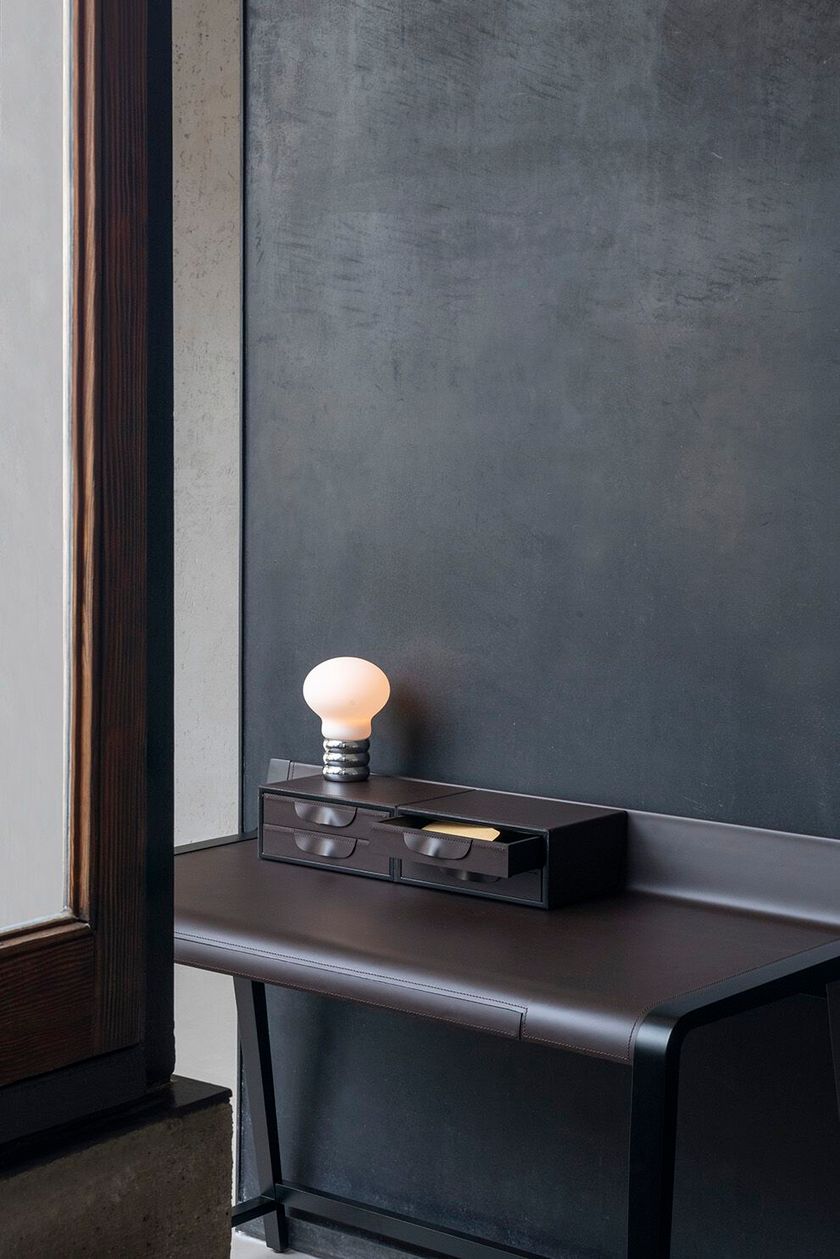 LINUS 730/SCR Beech secretary desk By Potocco | design Stephan Veit