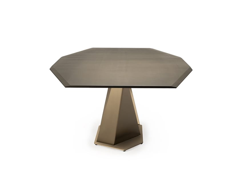 QUARTZ 72 | Table Octagonal glass table with metal base By Reflex | design Riccardo Lucatello