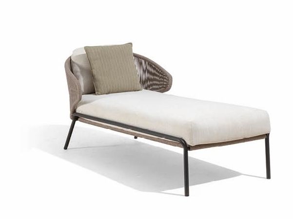 RADIUS | Garden daybed By MANUTTI design Stephane De Winter