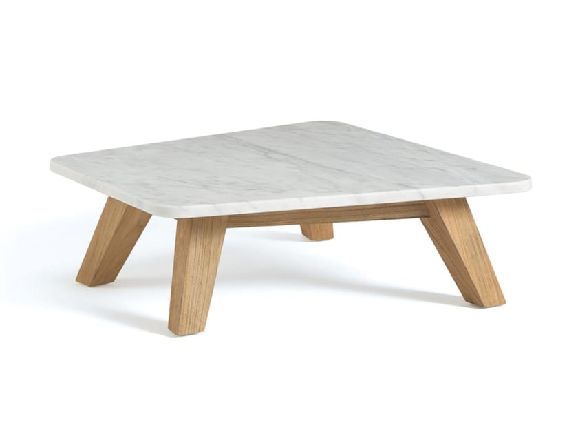 RAFAEL Marble garden side table By Ethimo | design Paola Navone