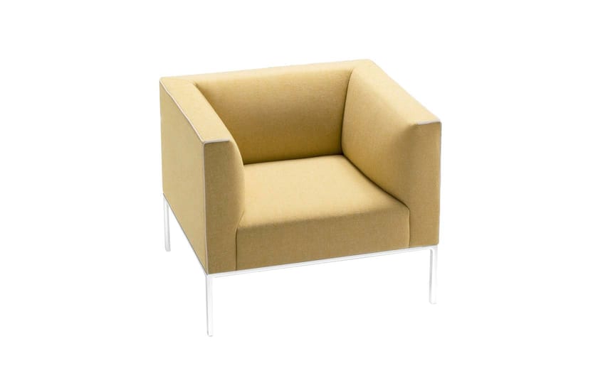 Poltrona con braccioli RAGLAN BU2065 - Andreu World