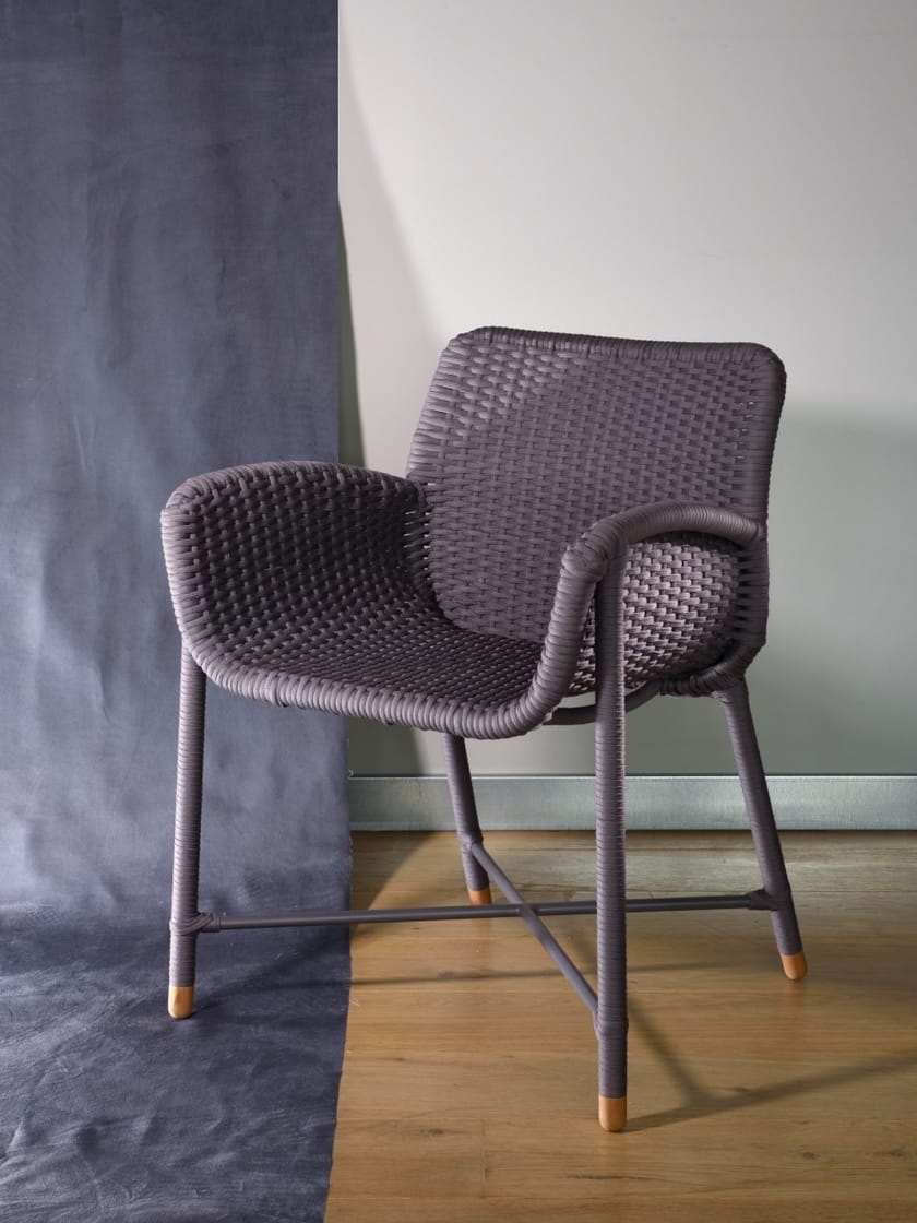 RAIN Aluminium chair with armrests By mary& | design Gian Paolo Venier