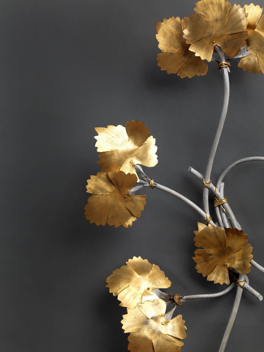 RASPO Halogen iron wall light By OFFICINACIANI | design OFFICINACIANI