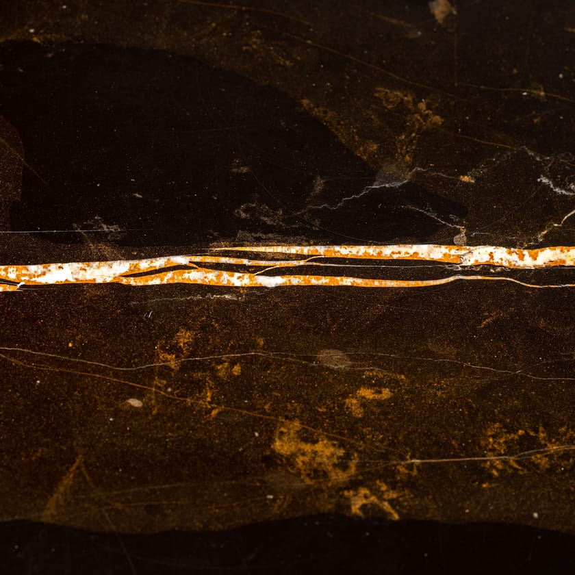 RAYMOND | Square coffee table By MARIONI design Studio 63