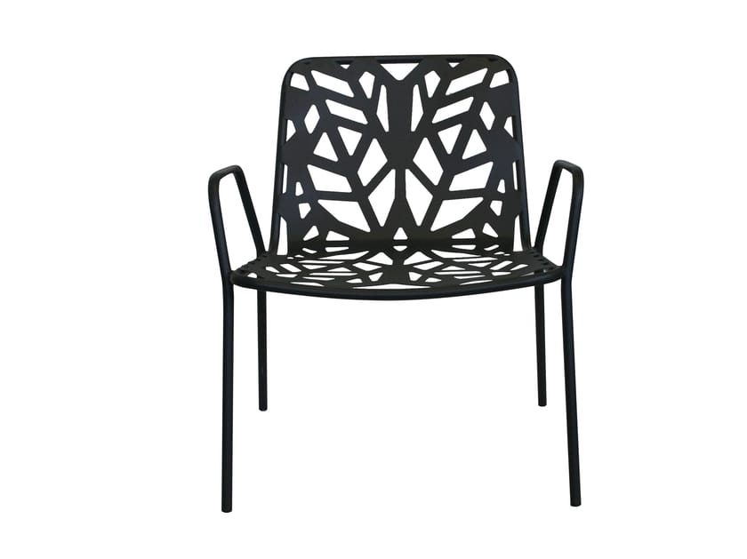 FANCY RELAX Poltrona da giardino impilabile in lamiera forata con ...
