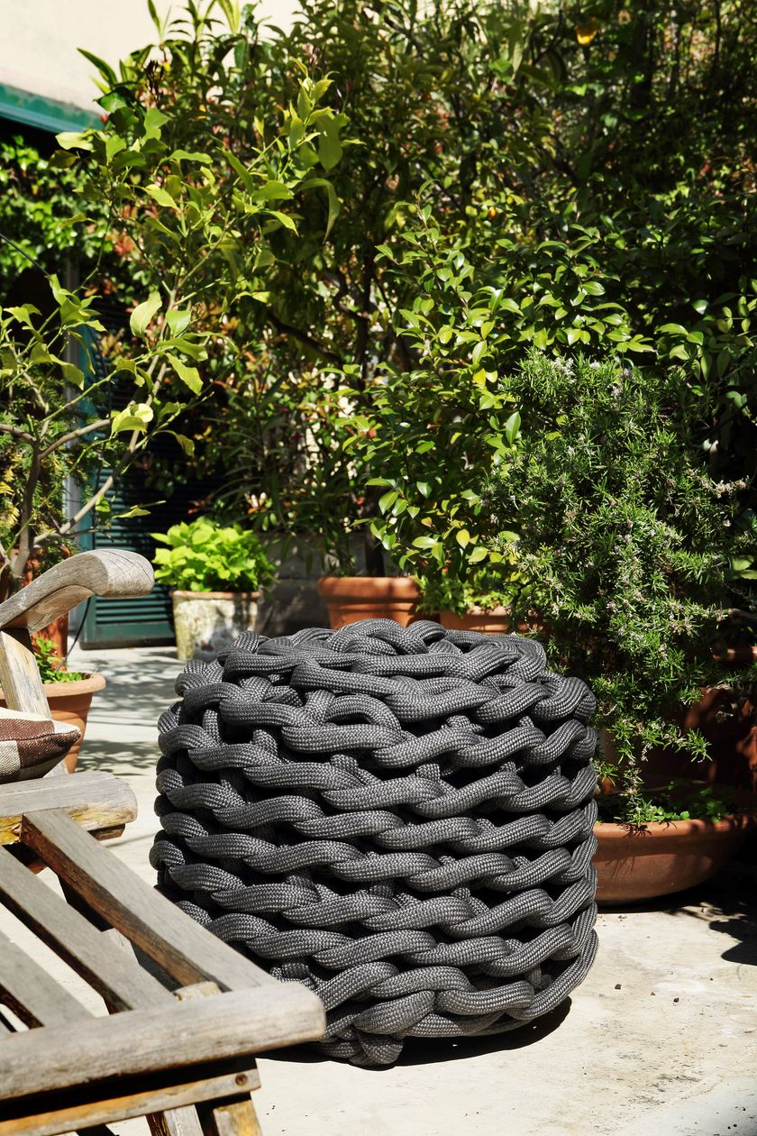 REBELS | Garden pouf Round neoprene garden pouf By COVO | design ...