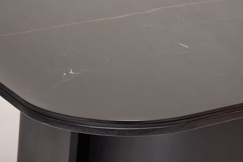 OOMA Table By REDA AMALOU DESIGN | design Reda Amalou