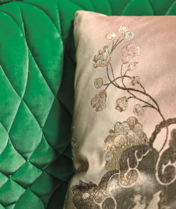 REDONDO Fabric easy chair with armrests By Moroso | design Patricia ...