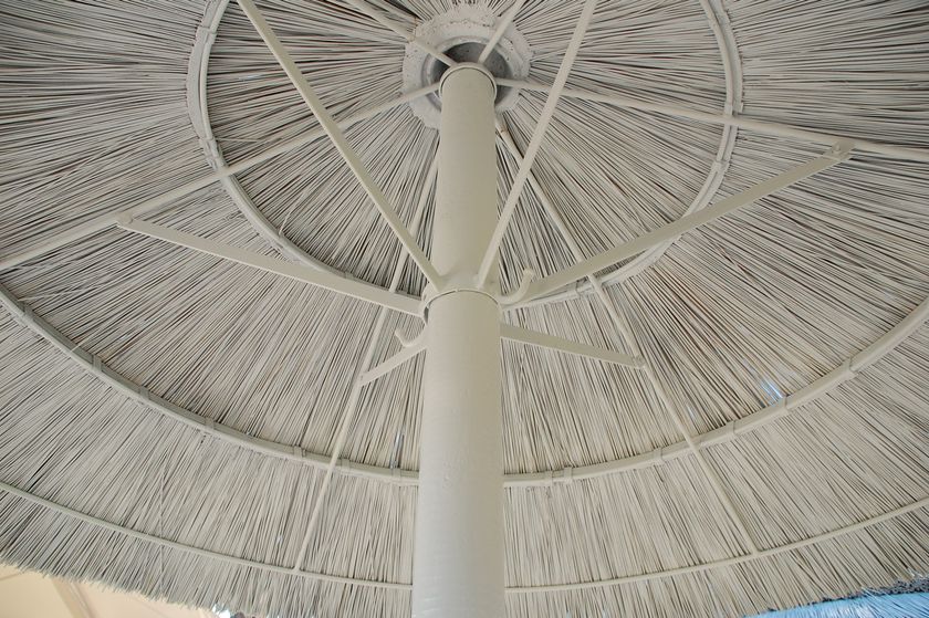 REEDY SUN UMBRELLA | Garden umbrella By AFRICA STYLE design Matteo Giacobbo