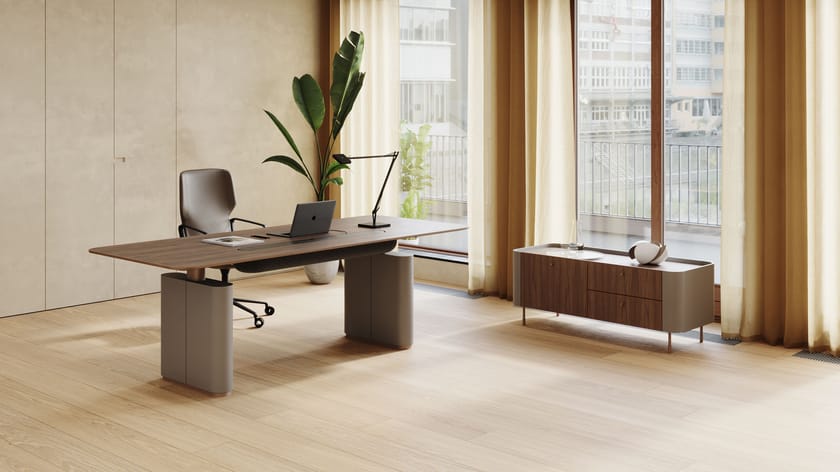 SPARK Office desk By RENZ