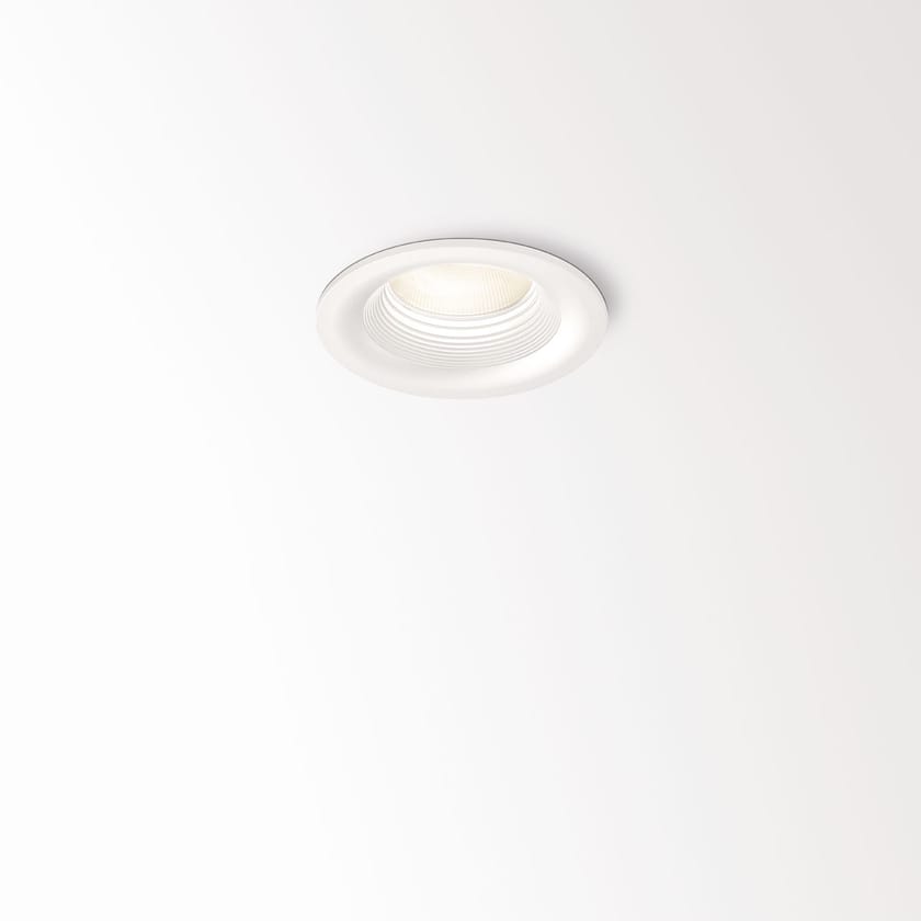 REO RIBS Spot By Deltalight