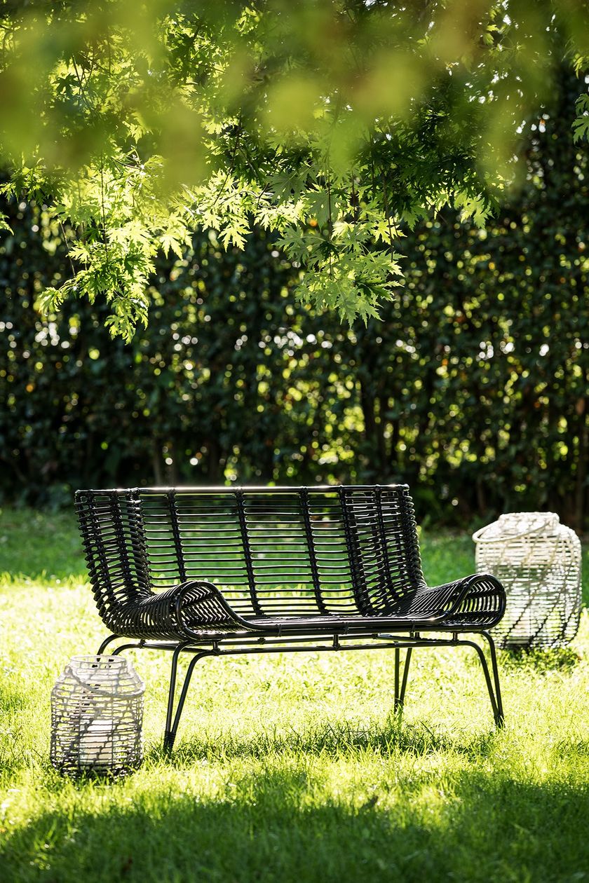 RIBBON | Garden bench By cbdesign design Sugeng Untung