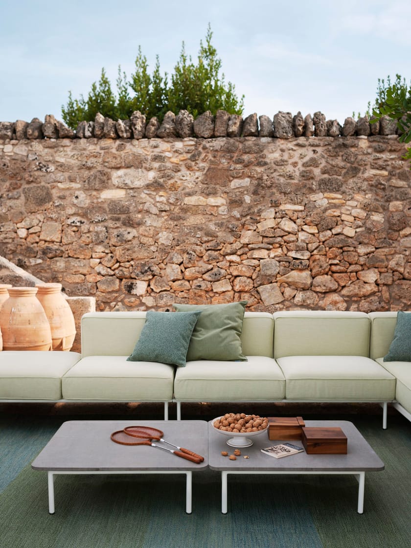 ESTENDO Sectional modular fabric garden sofa By RODA | design Luca Pevere